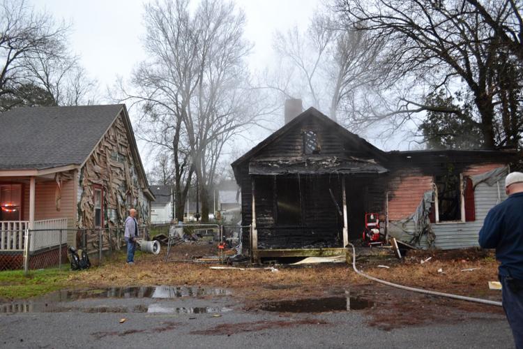 Firefighters respond to early morning fire in Warrenville | Aiken Area ...