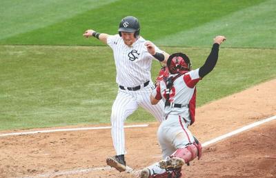 No. 1 Razorbacks too much for Gamecocks as they drop first series in ...