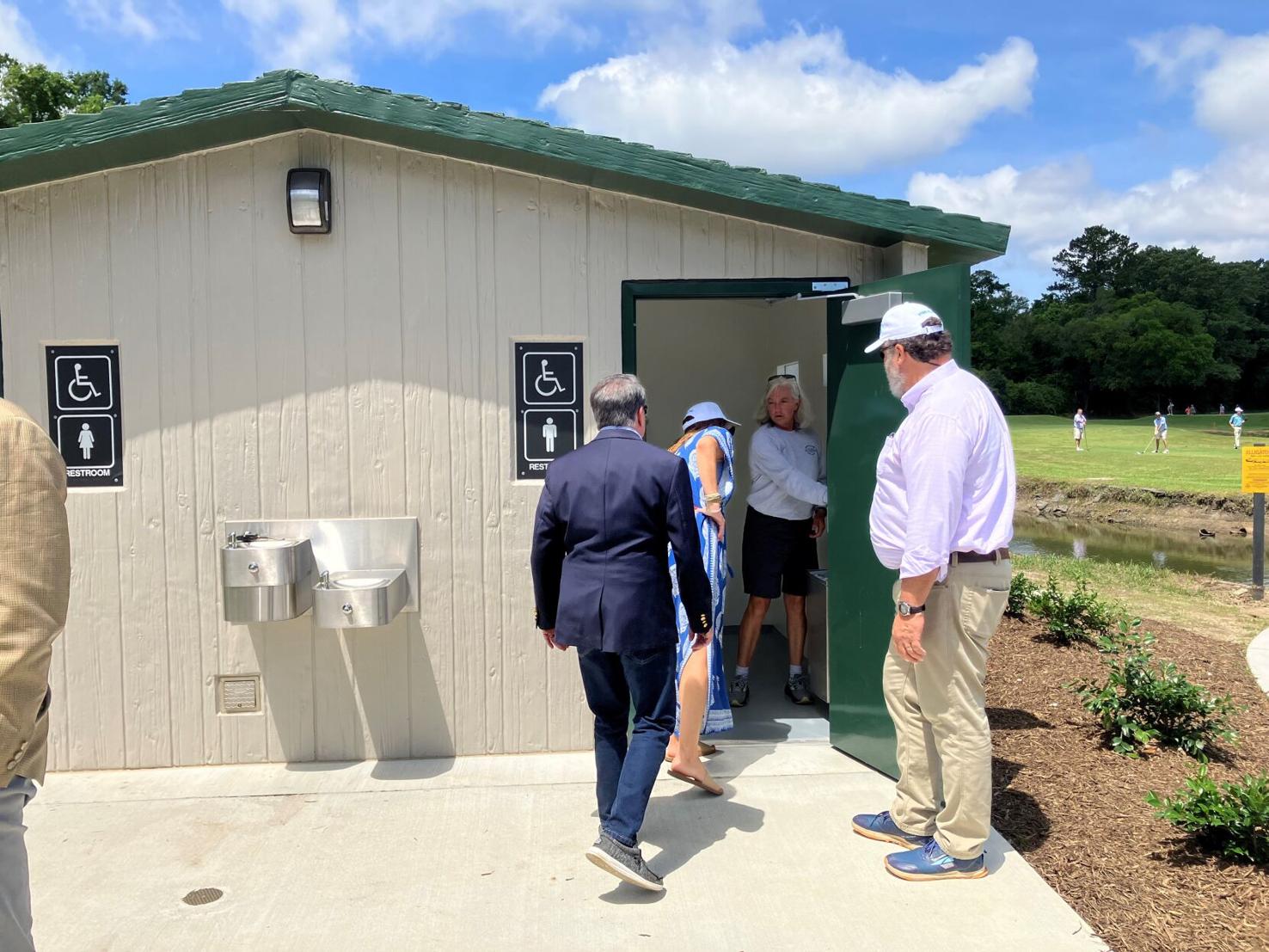 Charleston celebrates new bathrooms at Municipal Golf Course