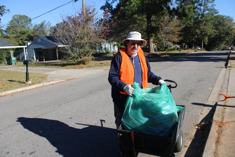 Crosland Park residents clean up neighborhood for second time this year