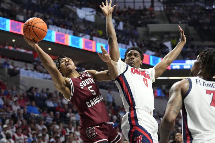 Meechie Johnson talks his mental health, journey back to USC