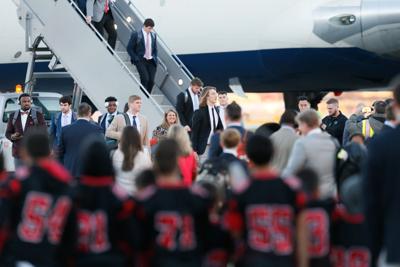 Clemson to cut air costs for athletics by selling planes