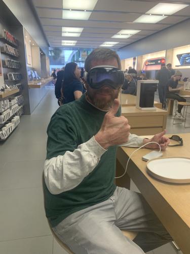 Mike's Life: Virtual reality headset was fun to try, but I'm not ready ...