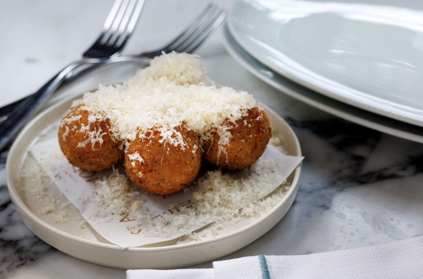 Restaurant review of Sorelle in Charleston, South Carolina
