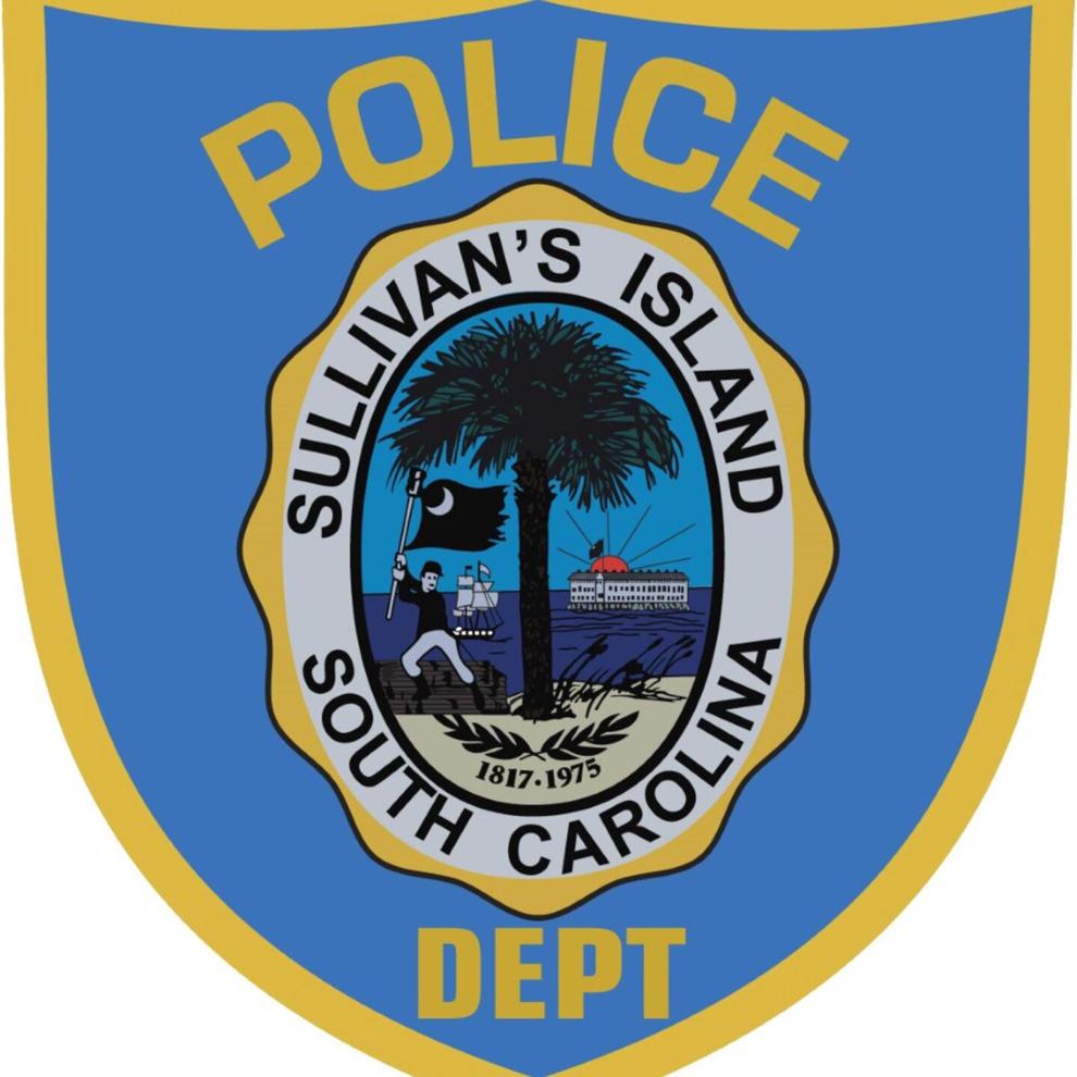 Sullivan's Island PD arrests submerged driver