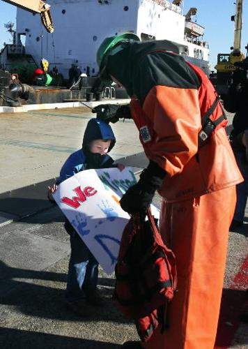 Coast Guard Cutter Oak Returns