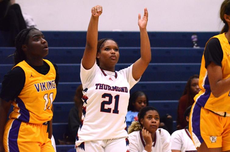 Strom Thurmond girls’ basketball gains confidence with win