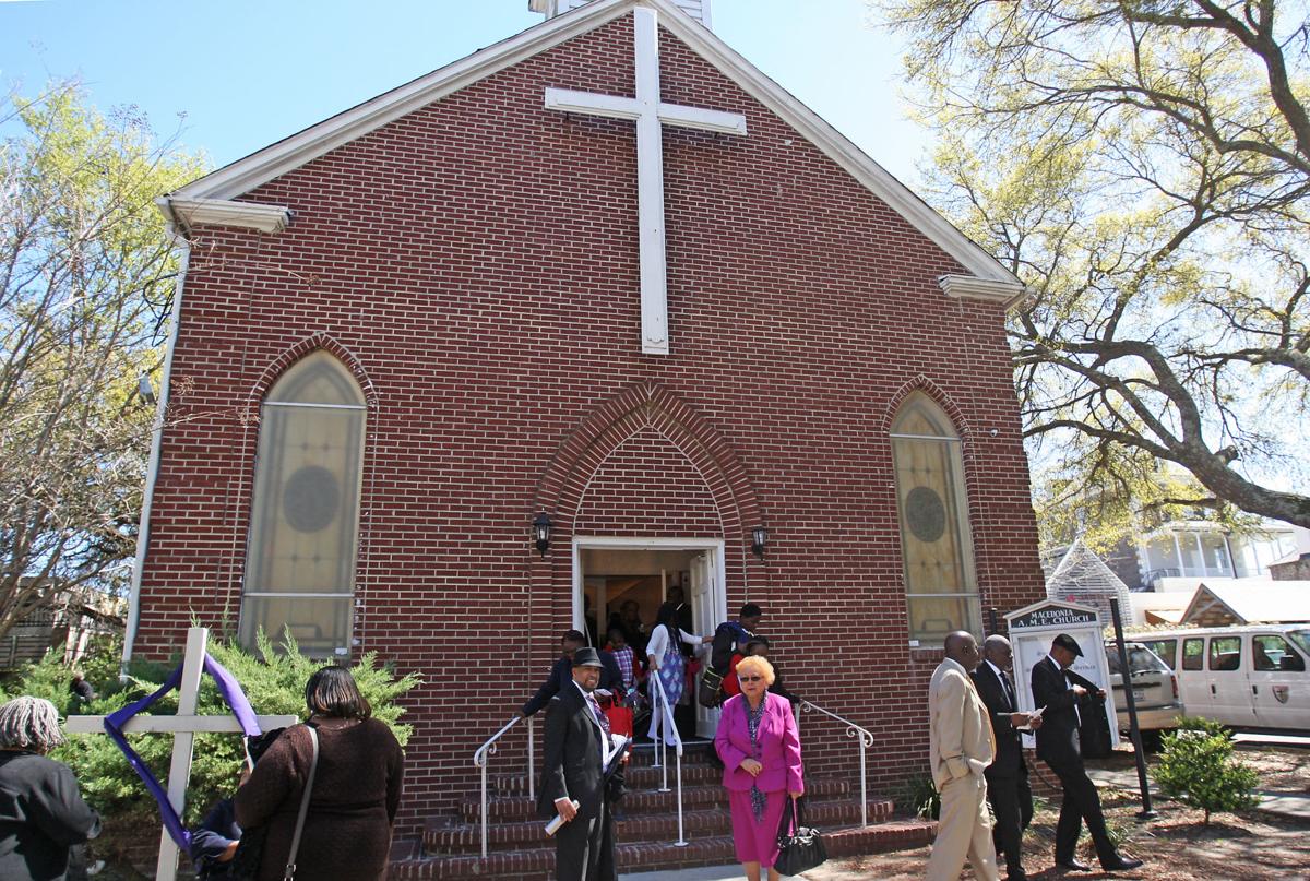 Disappearing churches: Downtown Charleston congregations cope with big ...