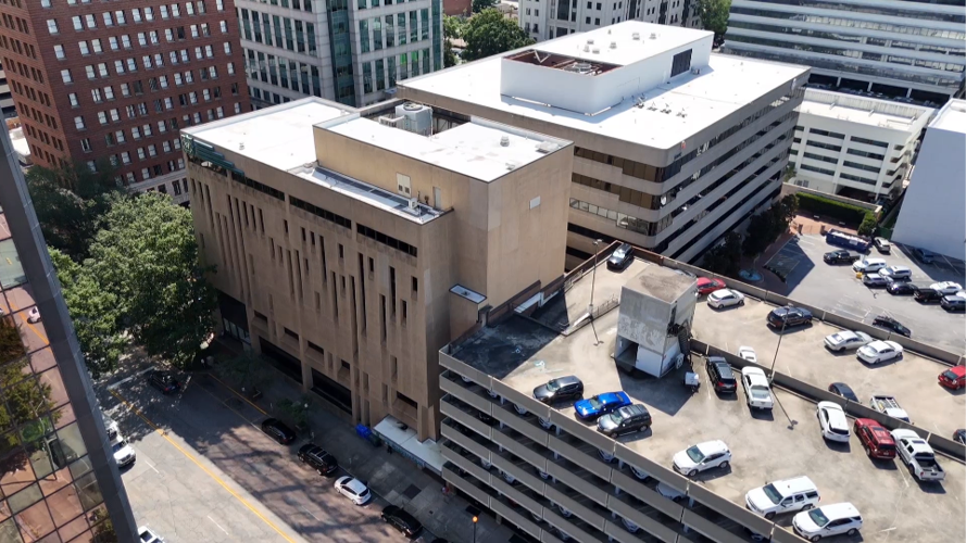 Luxury hotel brand bids for Columbia, SC office building