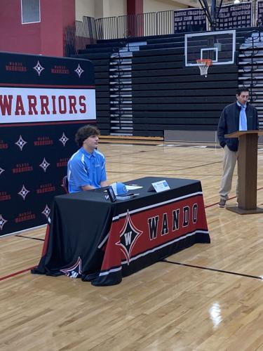 Wando, Oceanside athletes sign letters of intent | Community News ...
