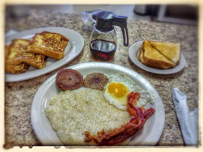 ‘A Happy Place’: Georgetown Ball and Que restaurant celebrates 50th ...