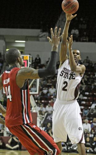 Grand jury indicts alleged child molester Skip ReVille on 22 counts ...