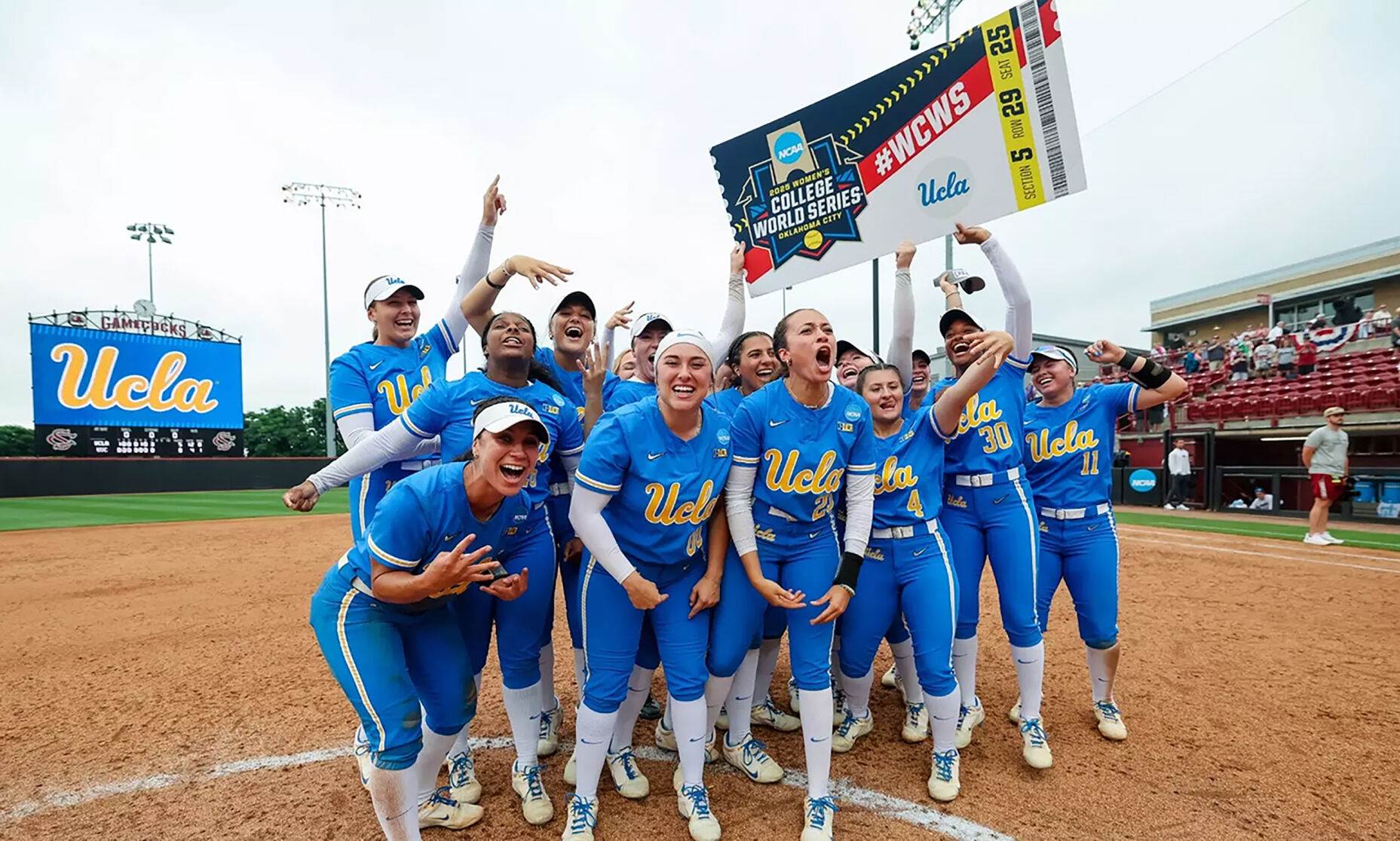 Gamecock softball plays UCLA for WCWS berth