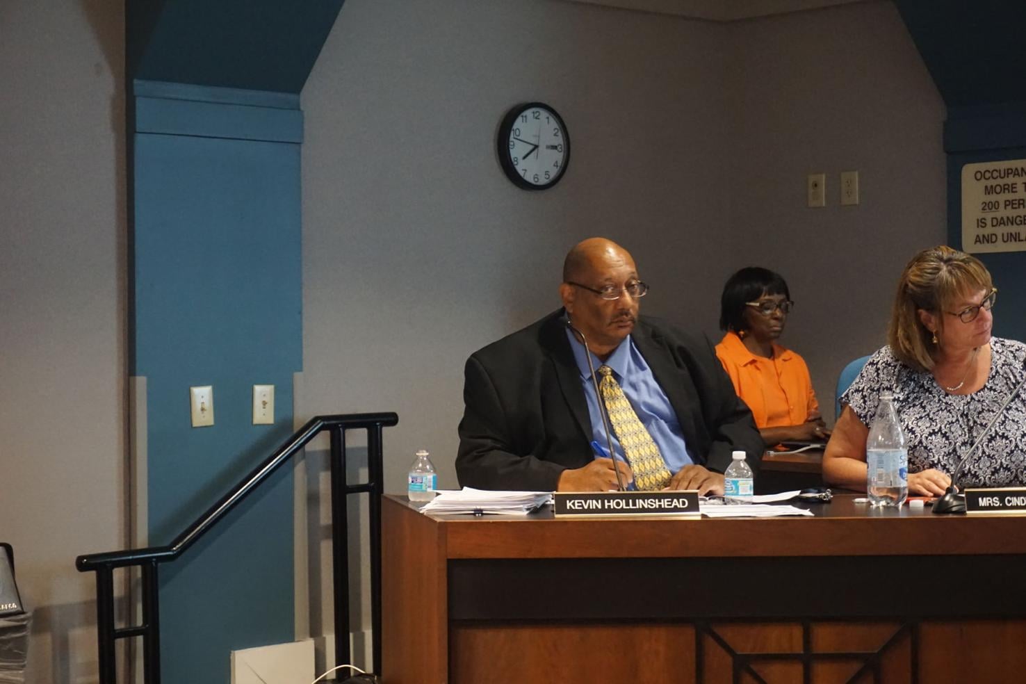 Charleston School Board election marred by partisan politics
