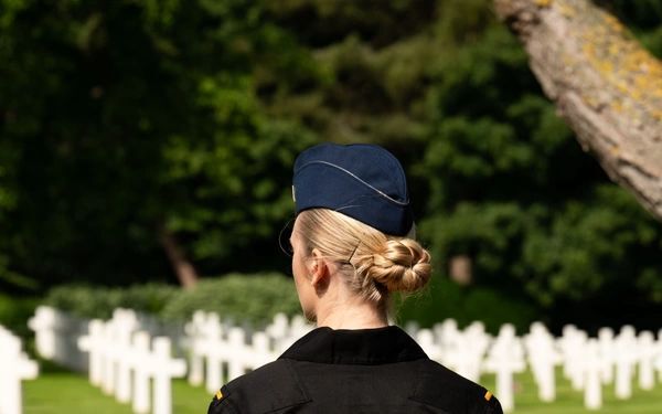 The reigning Miss America is an active-duty Air Force airman with big ...