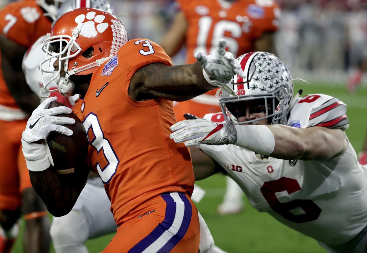 Woody Hayes punches Clemson's Charlie Bauman at 1978 Gator Bowl