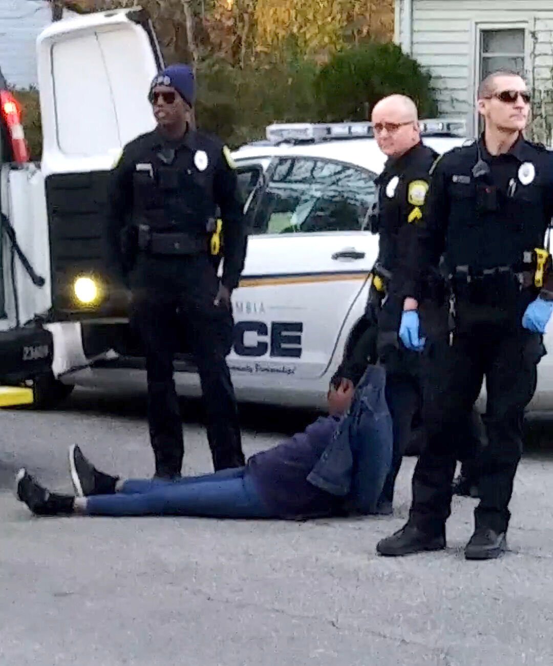 After shooting man, Columbia officer used force again and again. Now he ...