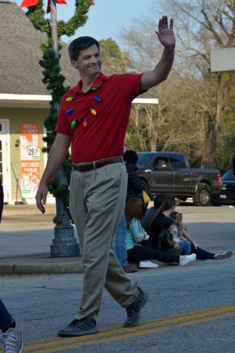 Christmas parade brightens up downtown Edgefield