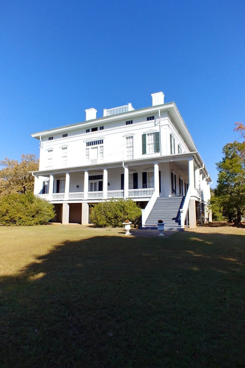 ARTS AND HUMANITIES: Park Service balances the story of Redcliffe ...