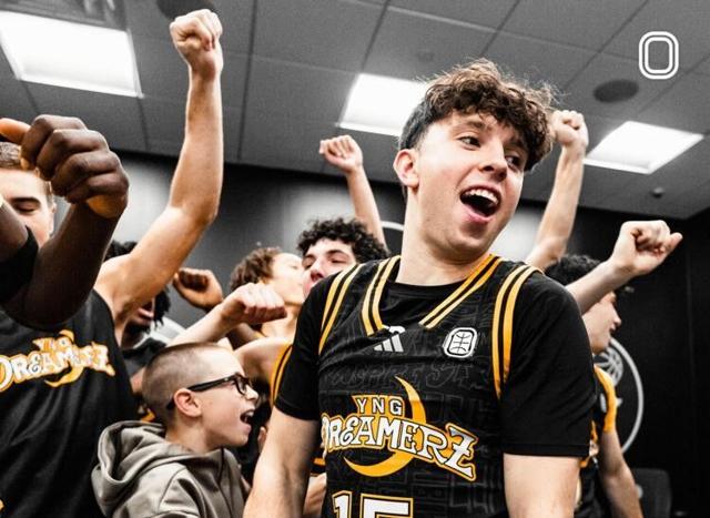 Freshman Gamecock guard Eli Ellis embraces low expectations