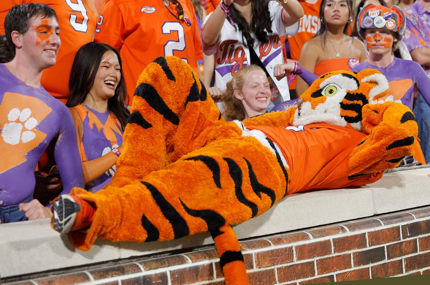 Clemson students to pay athletics fee, adding $7.5 million | Clemson ...