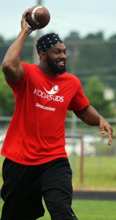 Dekoda Watson donates $10K to Wagener-Salley | Sports | postandcourier.com