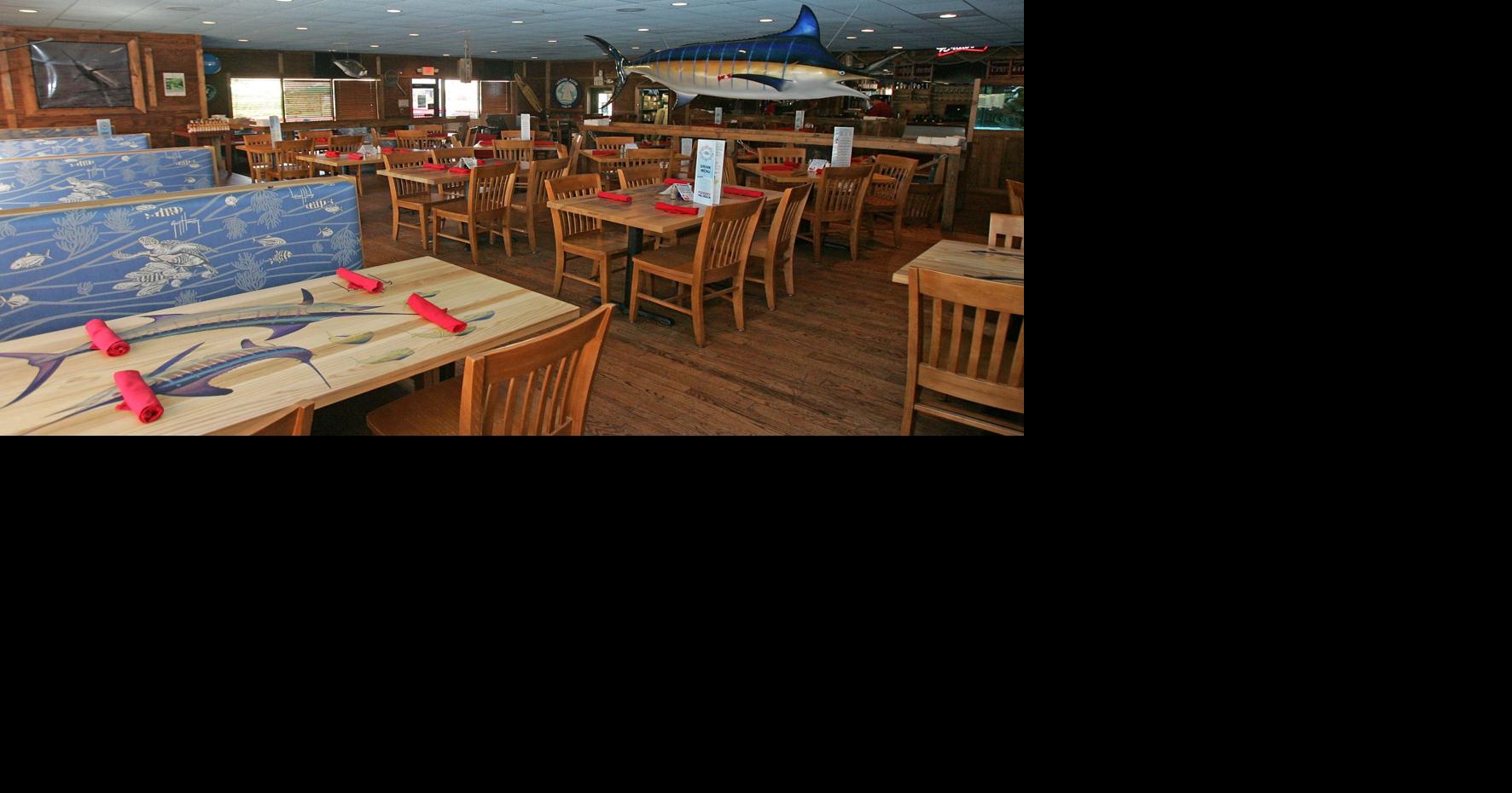 The Wreckfish casts wide net for catch of the day | Charleston Scene ...