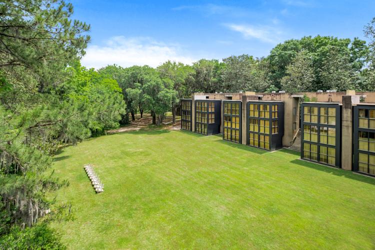 $8M Inn at Middleton Place sale also comes with stipulations