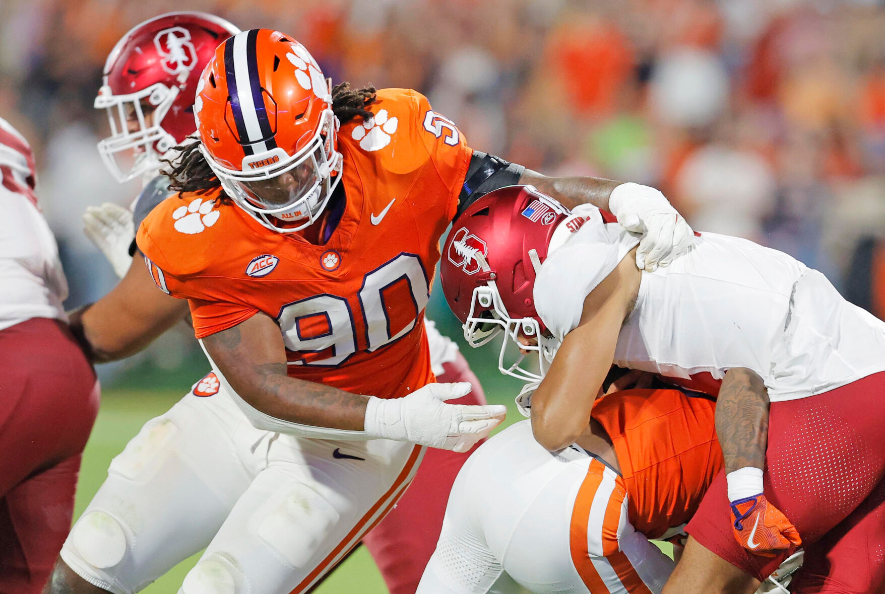 Clemson football loses Stephiylan Green, 2 DEs to transfer