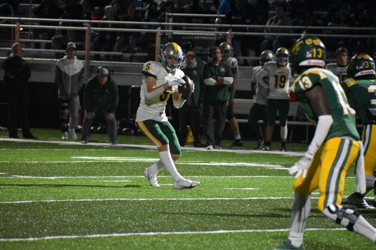 No. 4 West Florence cruises past Myrtle Beach in 2nd round of AAAA playoffs