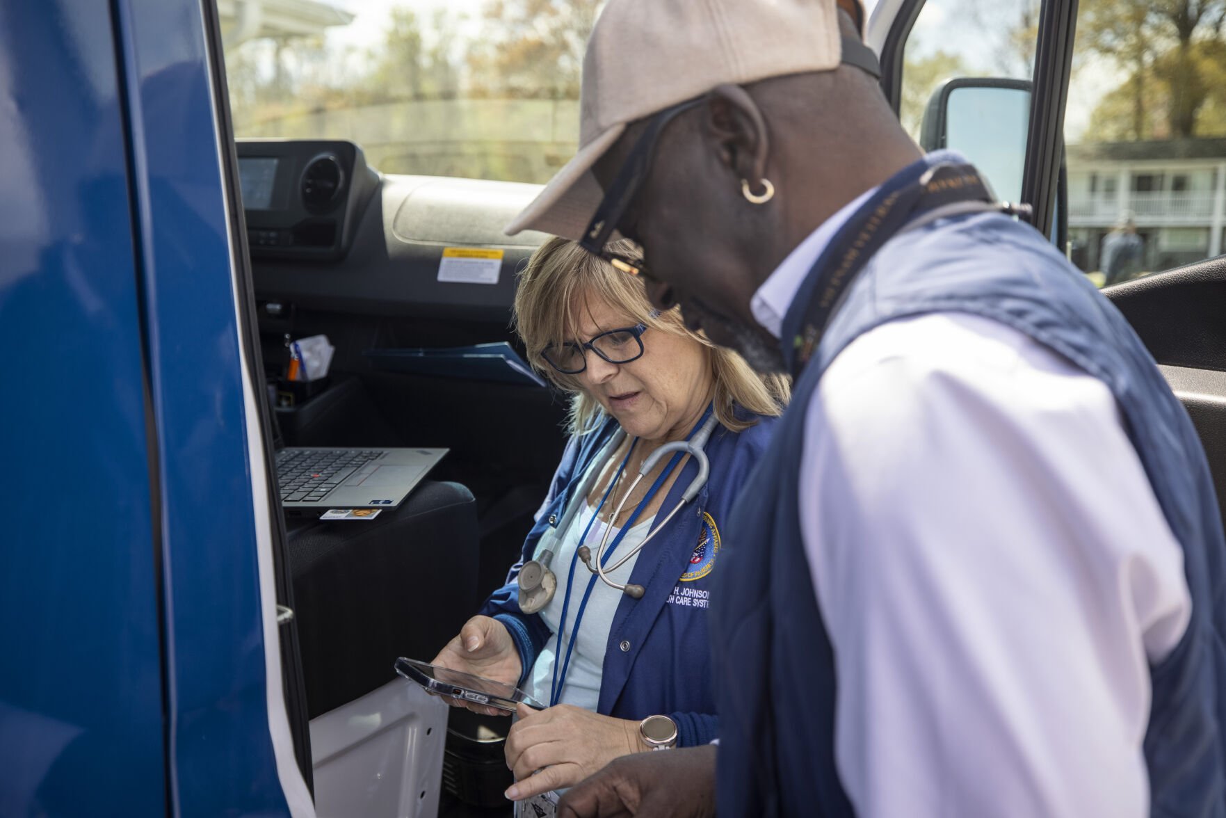 Charleston VA mobile medical unit brings veterans care