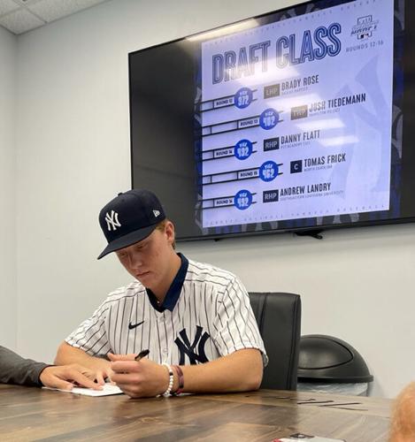Flatt drafted by New York Yankees