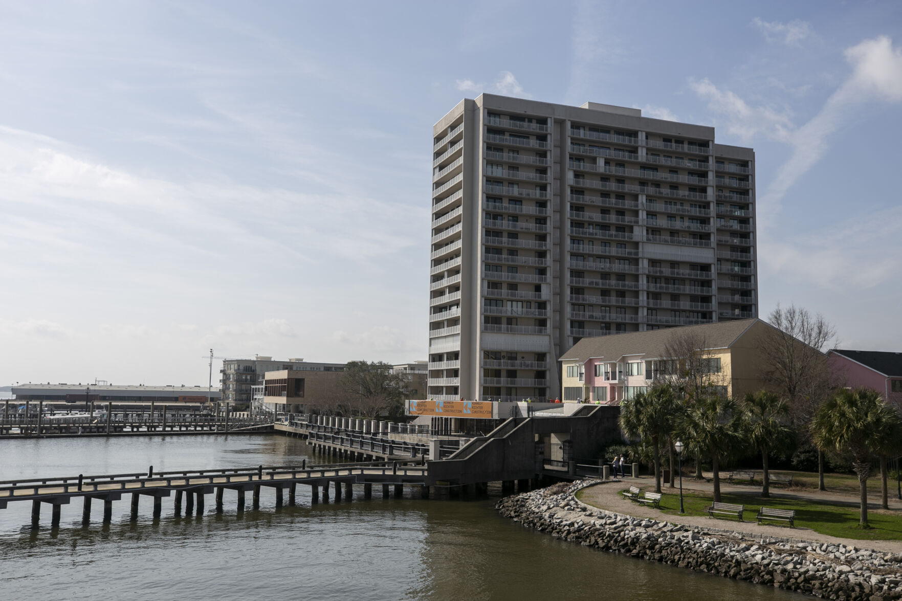 Preliminary report finds Dockside can withstand weight of fire crews ...