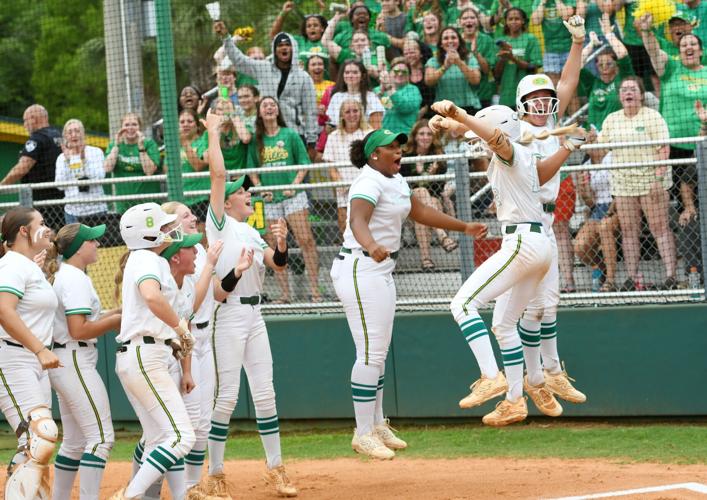 Summerville Wins Third State Softball Championship