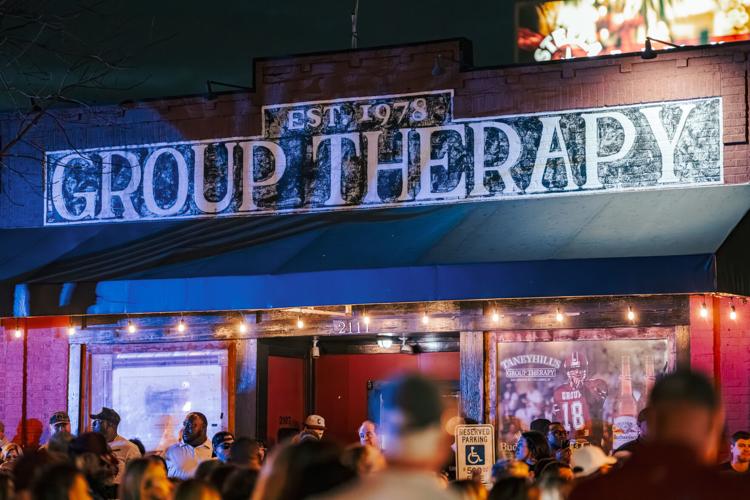 Crowds come out to celebrate life, legacy of Steve Taneyhill