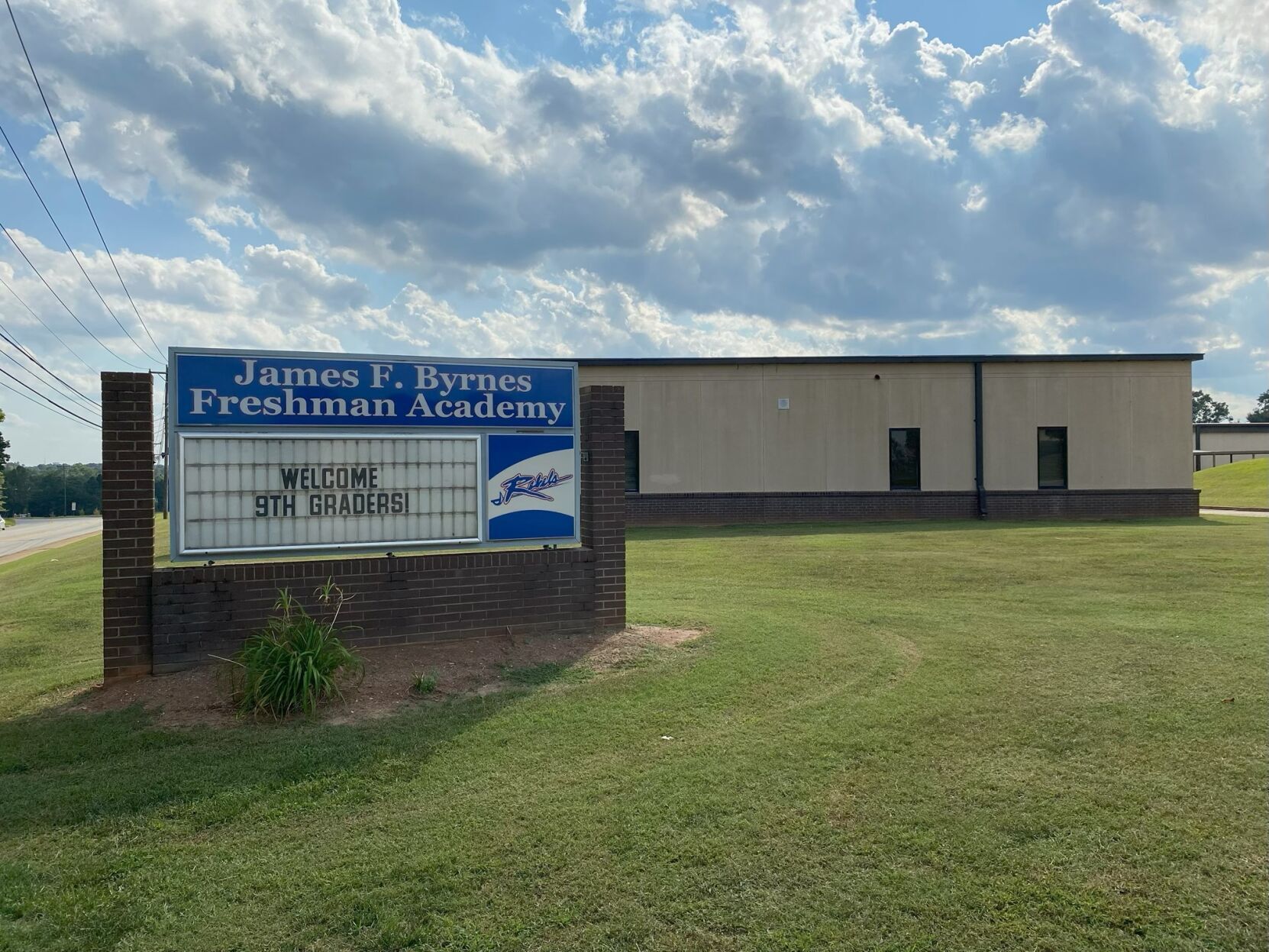 Two Upstate SC school districts plan to build new schools