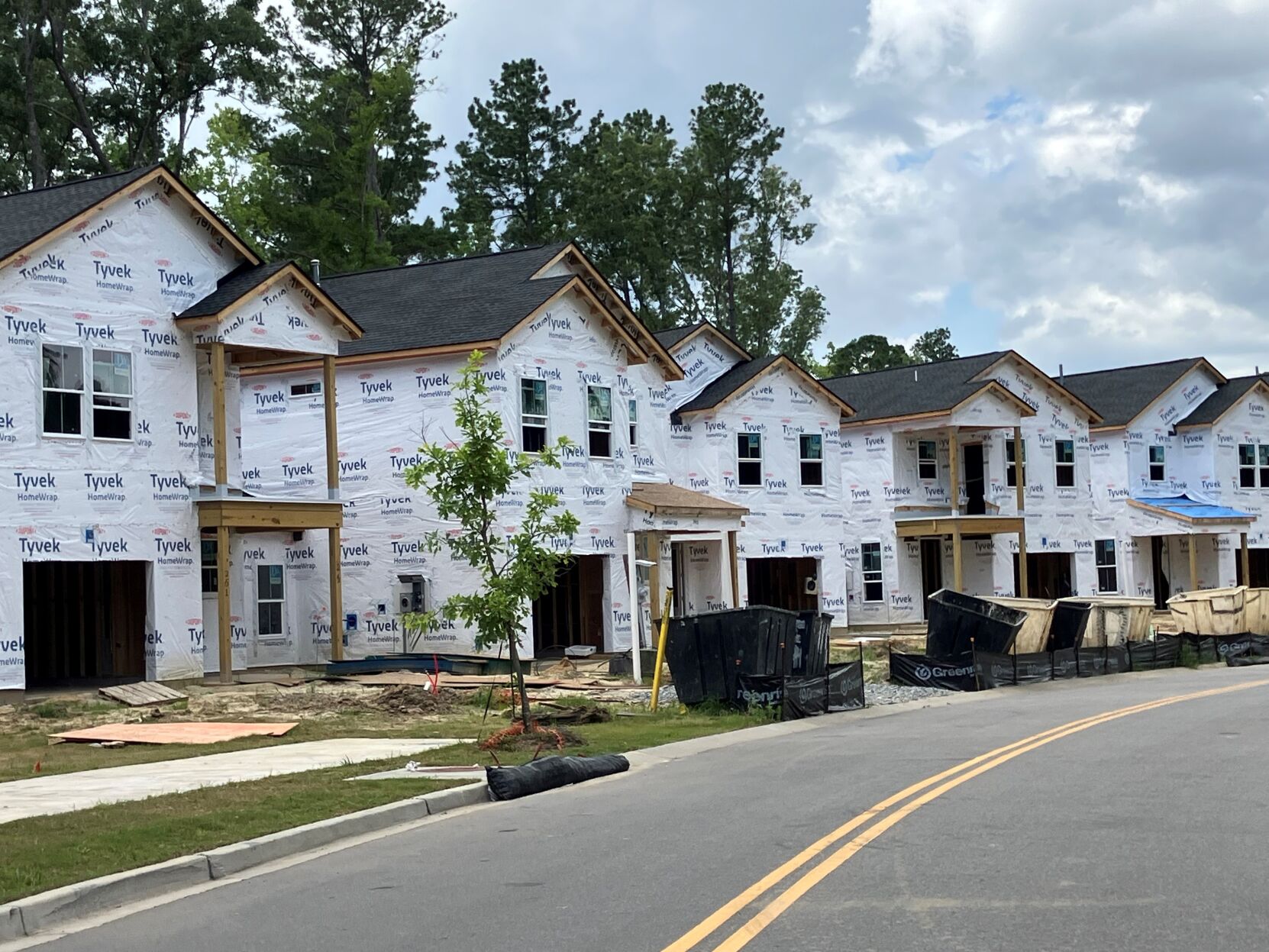 12 developments underway on high-traffic West Ashley road