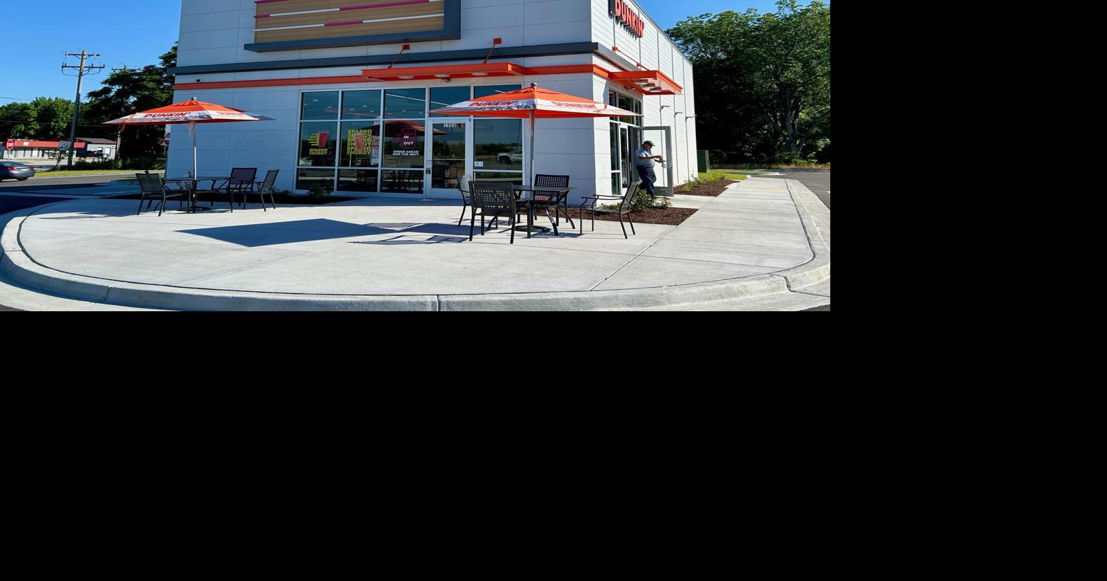 New Dunkin' location opens on Pamplico Highway in Florence