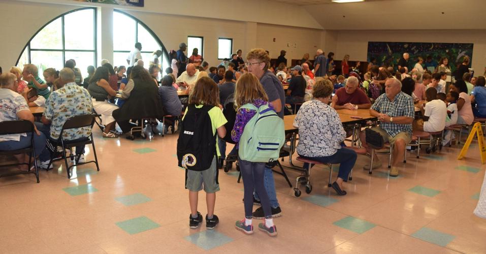 Warrenville Elementary welcomes its extended family to Grandparents Day ...