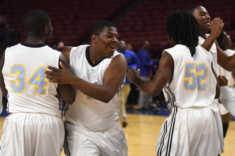 Ridge Spring-Monetta to play for state title after buzzer-beater