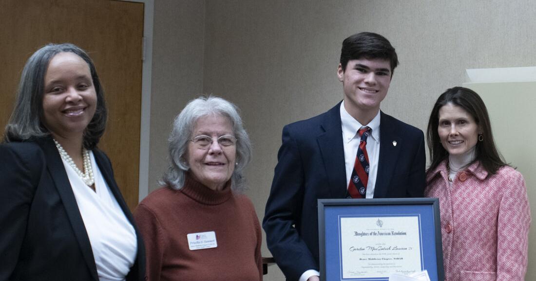 Henry Middleton DAR chapter honors good citizens | Aiken Area Education ...