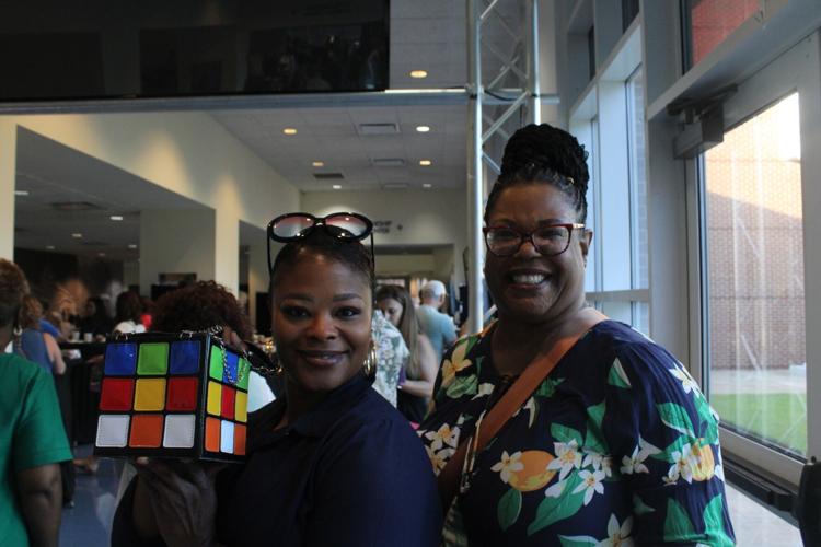 PurseNality Night raises funds for domestic violence victims