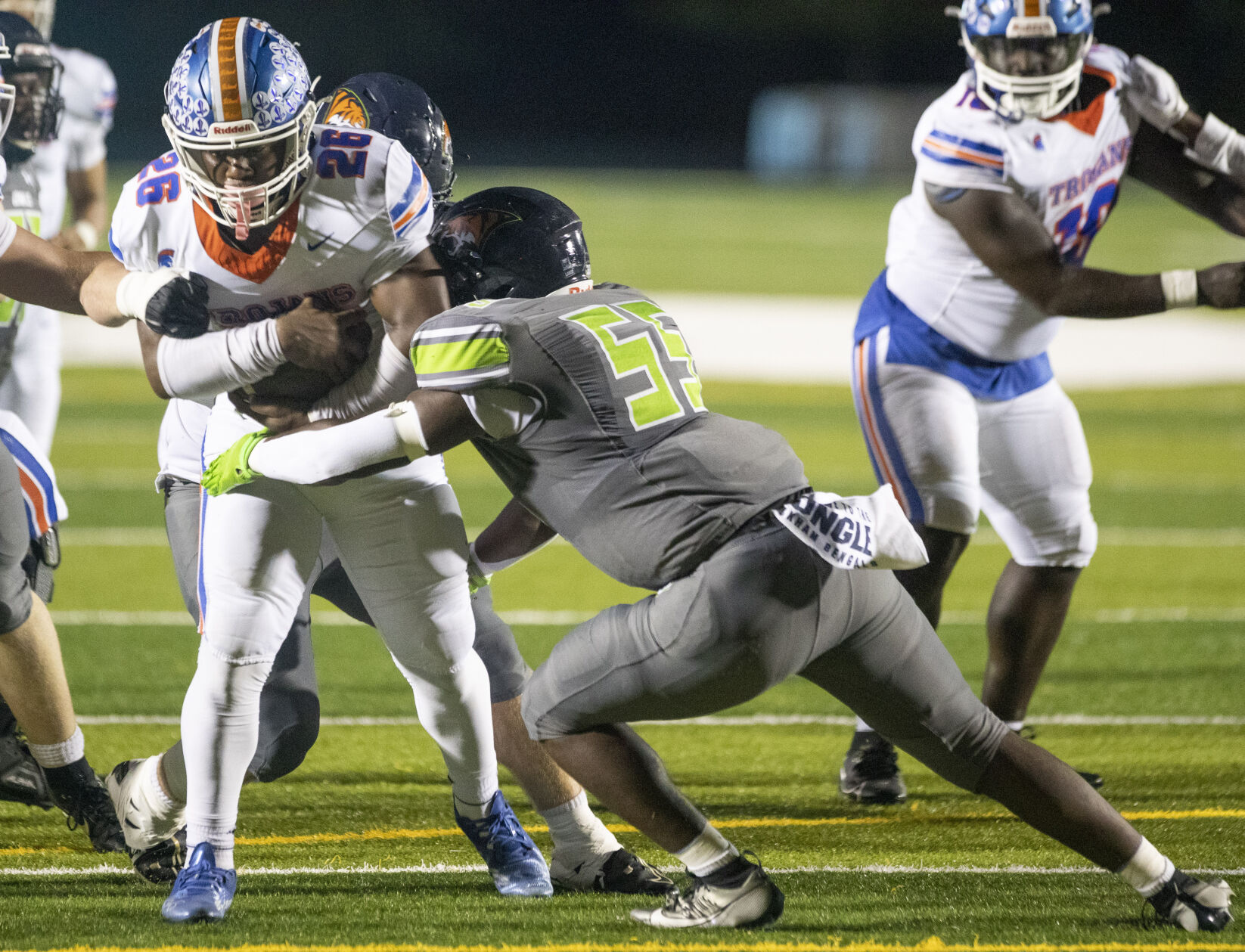 James Island runs past Lucy Beckham to win region, remain unbeaten