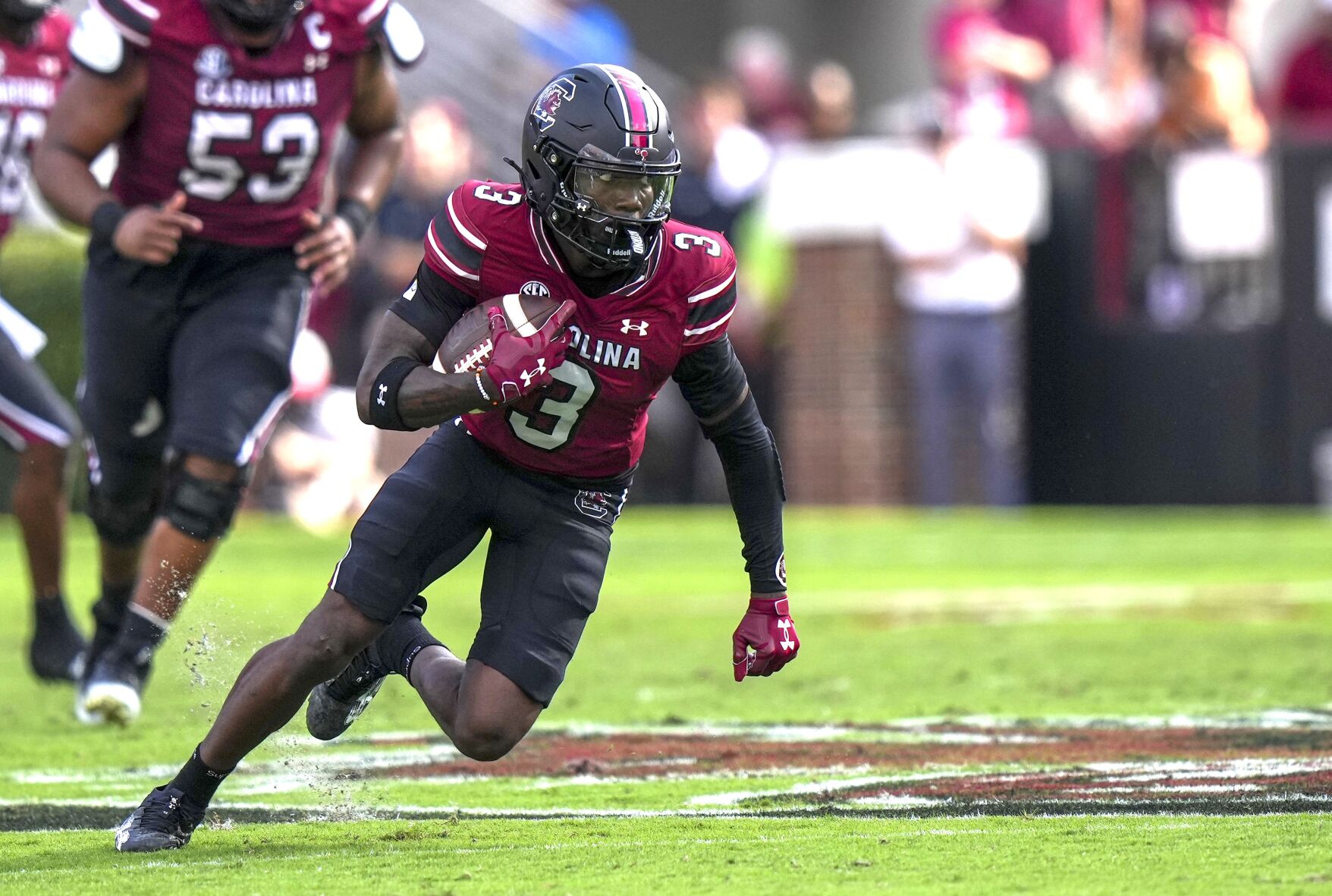 Sophomore WR ready to help Gamecock freshmen adapt