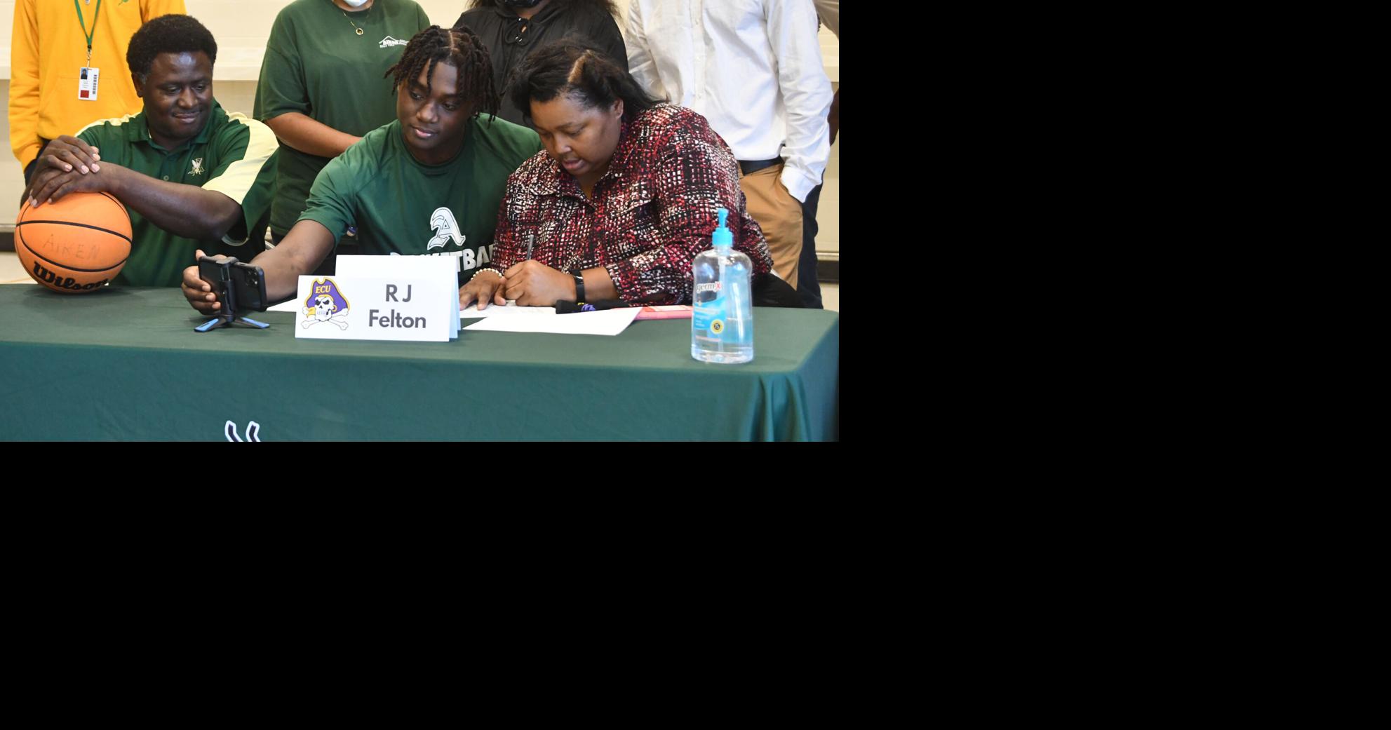 Aiken's RJ Felton signs with ECU Pirates