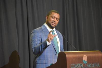 New CCU men's basketball HC Justin Gray's contract approved
