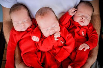 monozygotic triplets