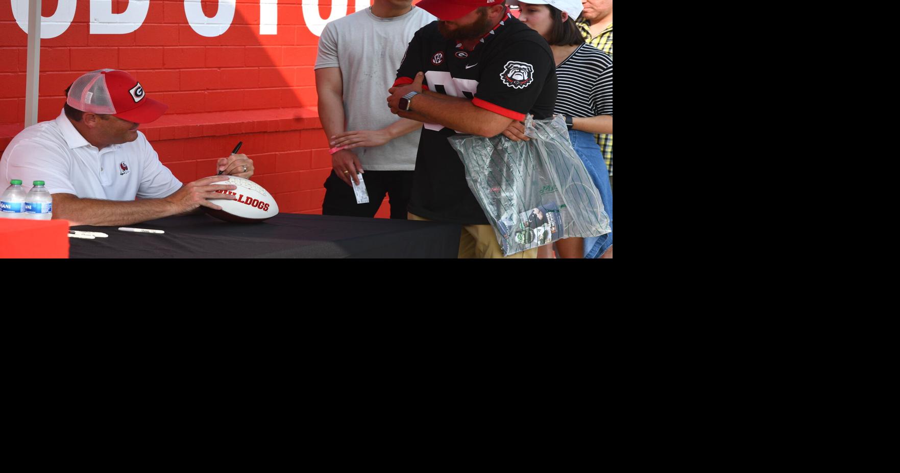 Former UGA quarterback David Greene celebrated the Dawgs at the ...