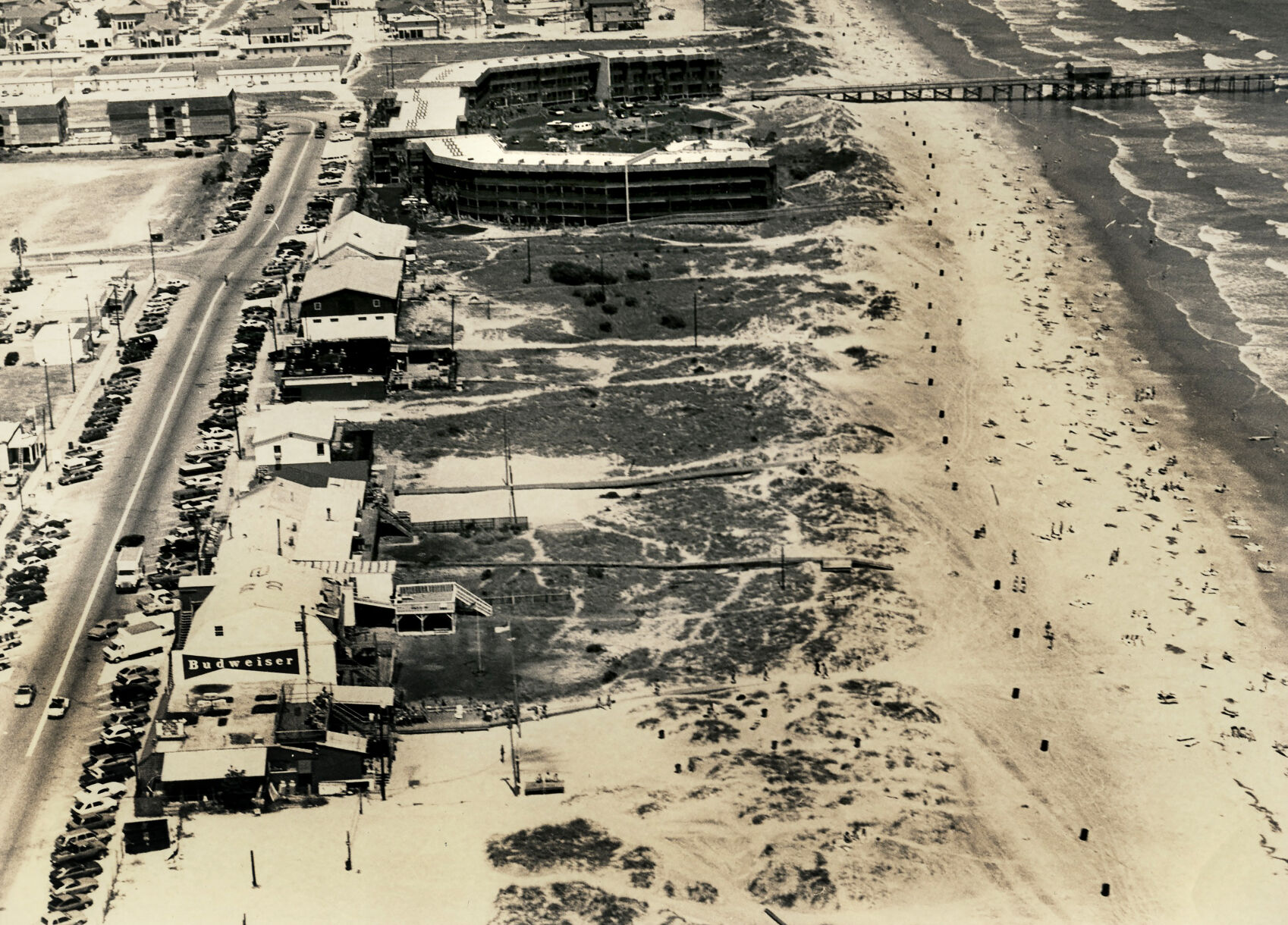 Looking back on The Windjammer's legacy as IOP venue celebrates 50th ...