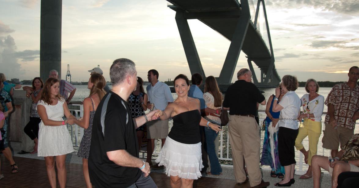 Live music and shag dancing on the Mount Pleasant Pier